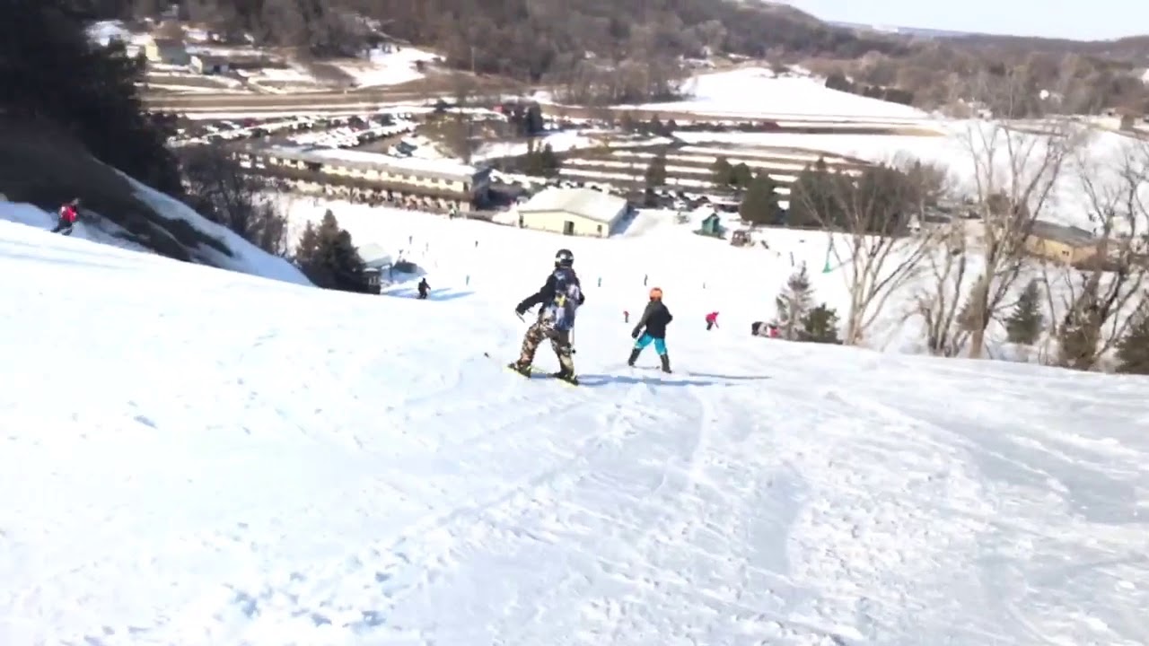 Ki's Outdoors Skiing Mount Kato Minnesota - YouTube