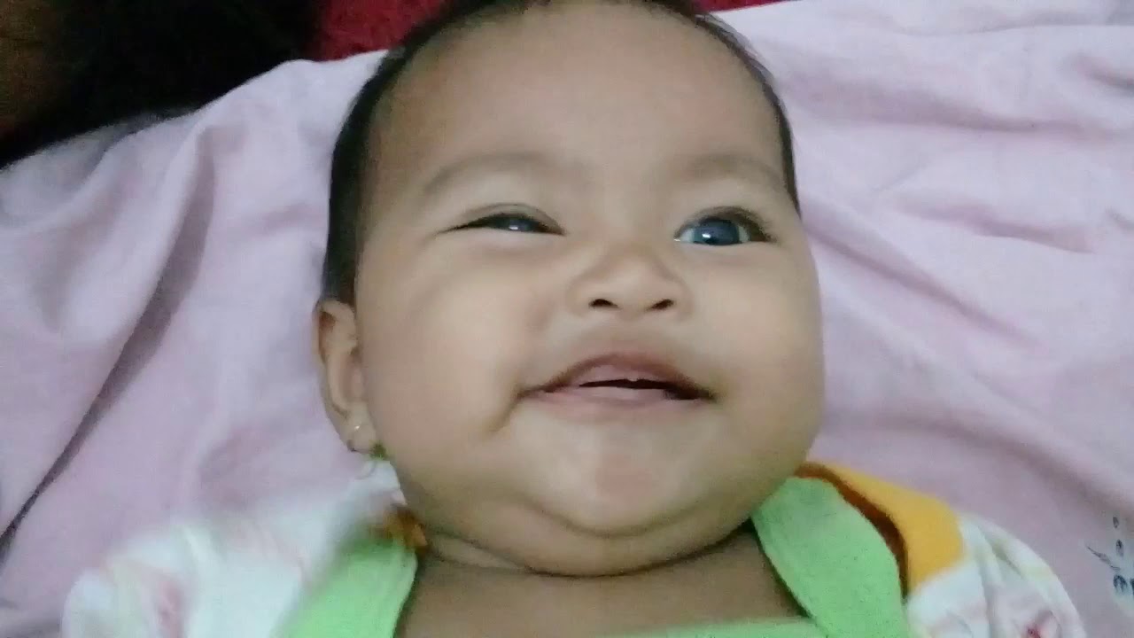 Baby lucu... - YouTube