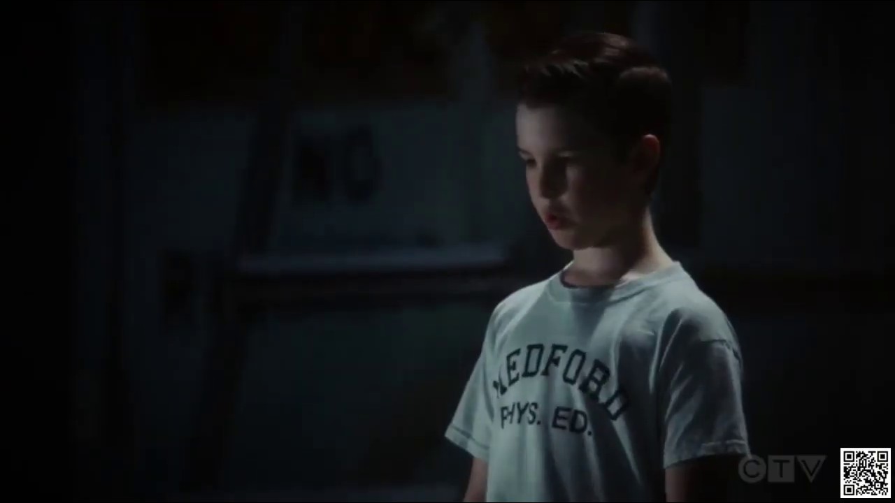 Young Sheldon . Sheldon talks to the swimming pool - YouTube