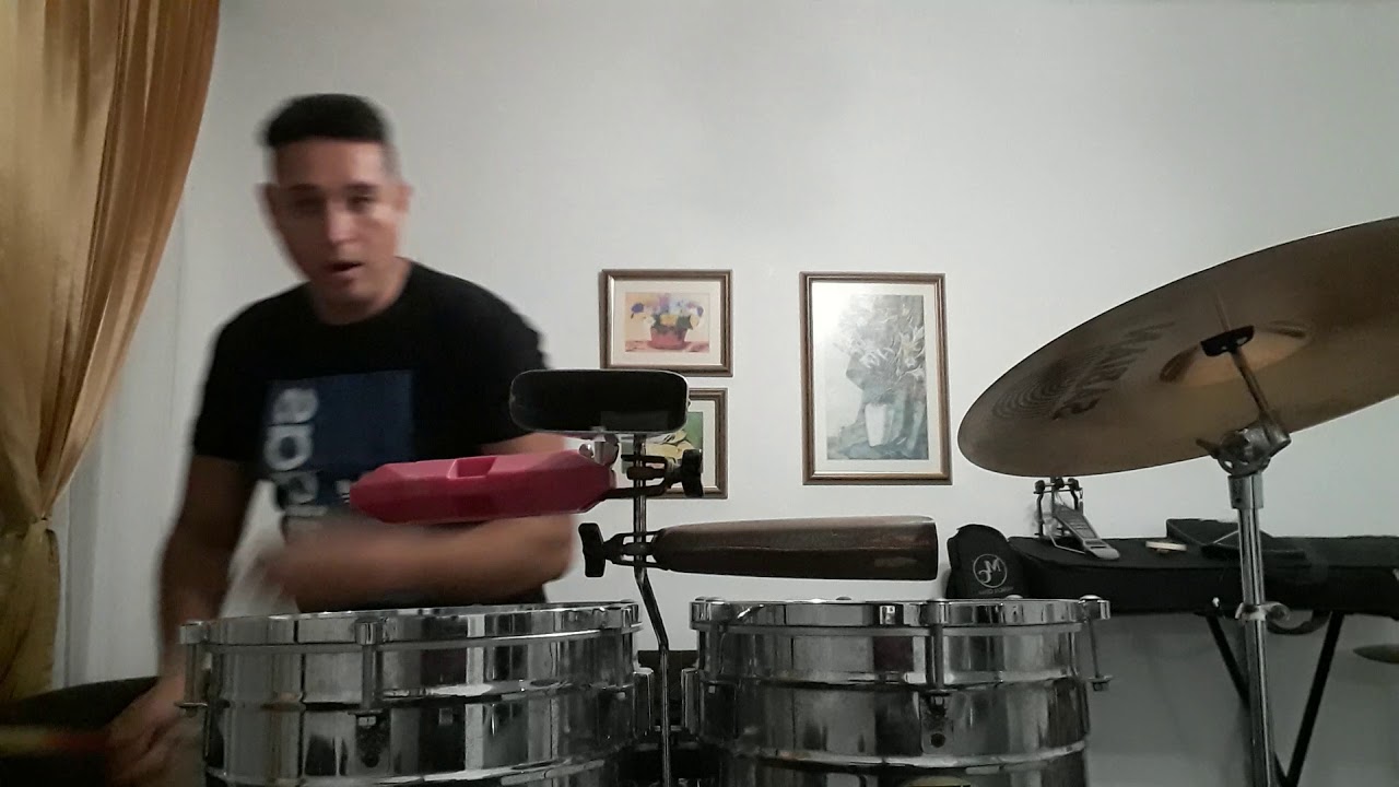 TOCANDO BOLERO EN EL TIMBAL - YouTube
