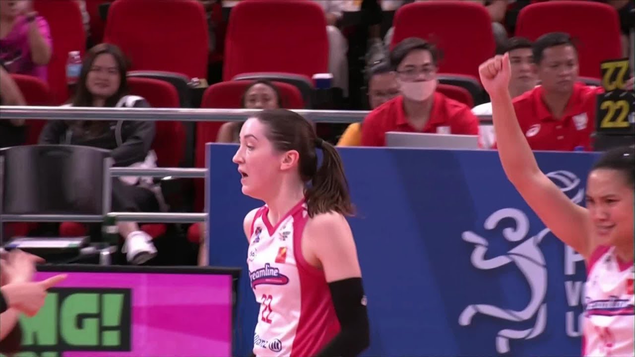 Erica Staunton EXPLODES in clutch for Creamline vs Petro Gazz 🤯 | 2024 ...