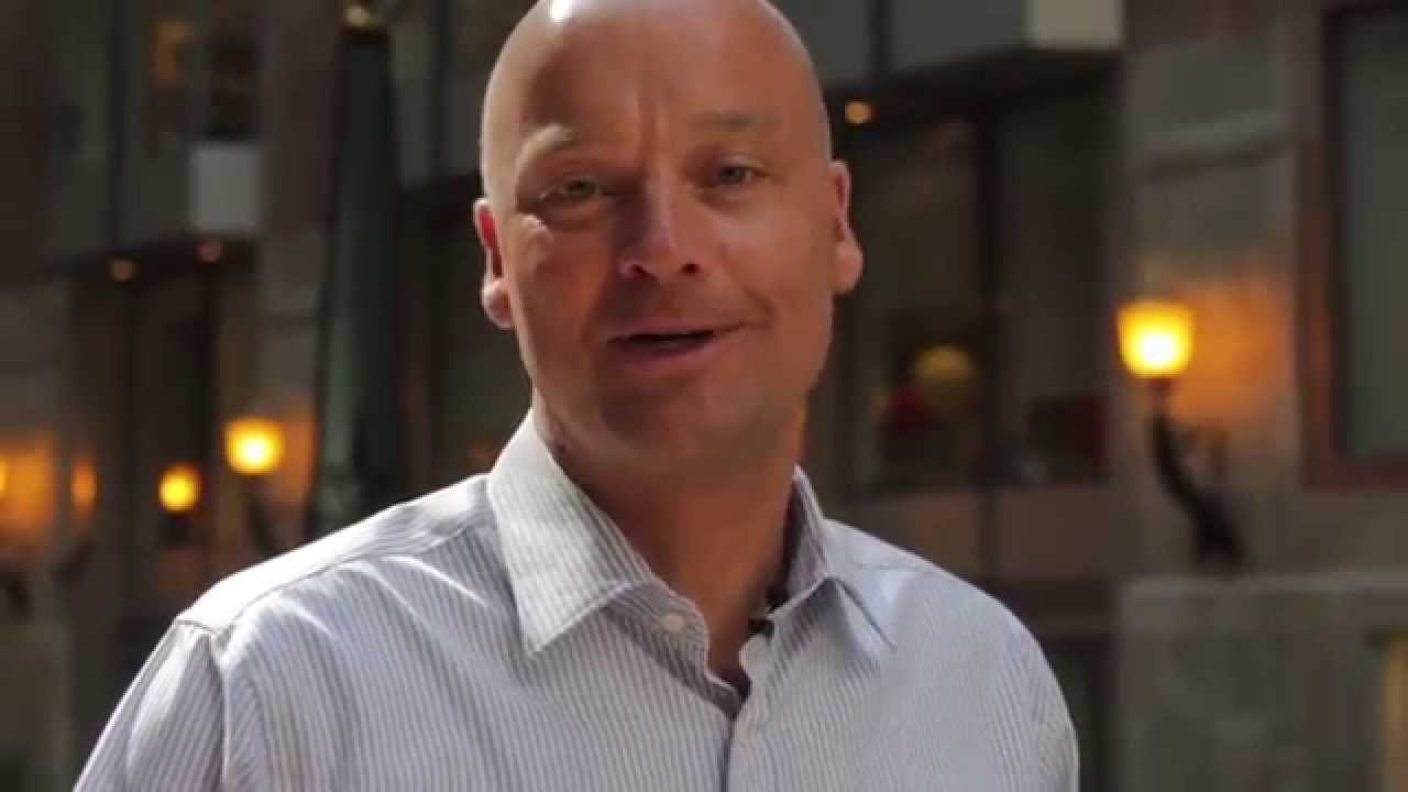 Contact MTL - Christoph Schewe is a Greater Montréal Ambassador - YouTube