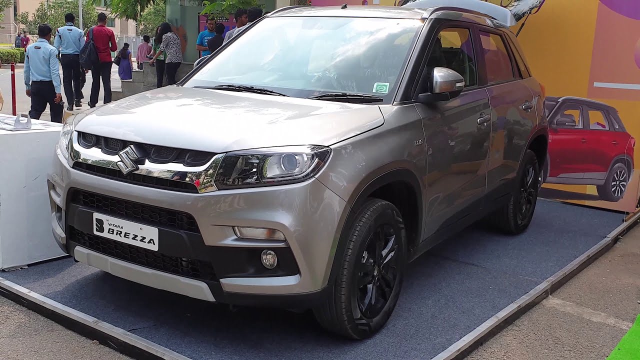 Maruti Suzuki Vitara Brezza Top End Silver Colour/Black Alloy in ...