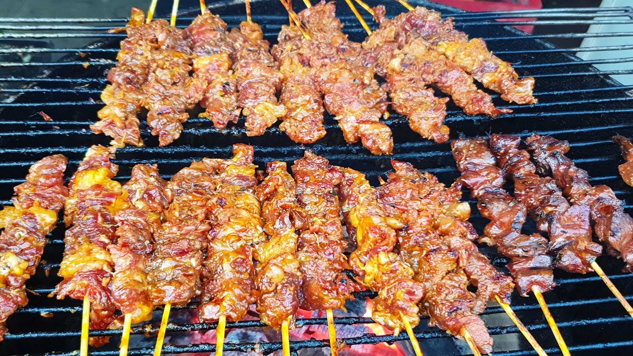 Amazing Beef Barbecue, Trying Grilled Beef At Street, Cambodian Street ...