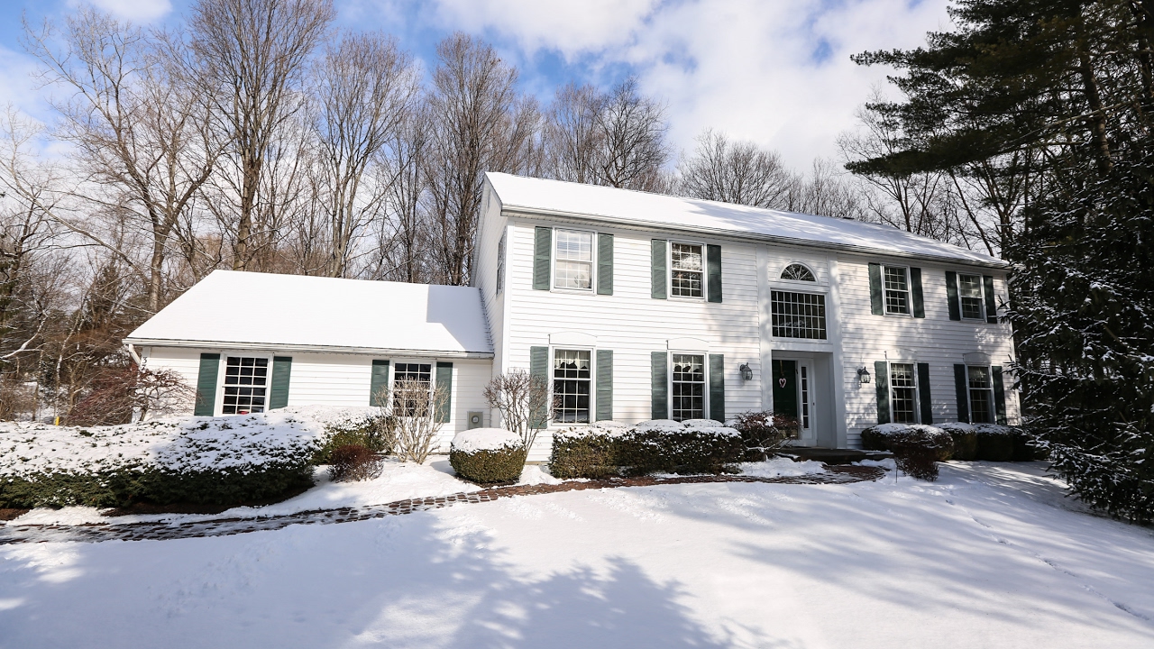 37 Wood Stone Rise, Pittsford, NY presented by Bayer Video Tours - YouTube