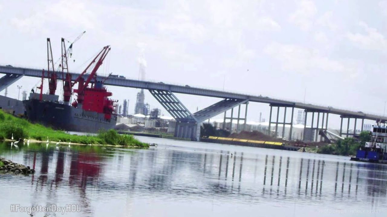 Sidney Sherman Bridge Too Low? - This Forgotten Day in Houston - YouTube