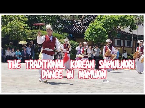 The Rhythmic Harmony of Samulnori - YouTube