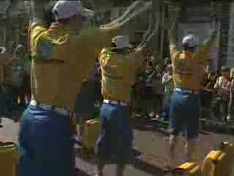 Expedia Suitcase Squad - Philadelphia - YouTube