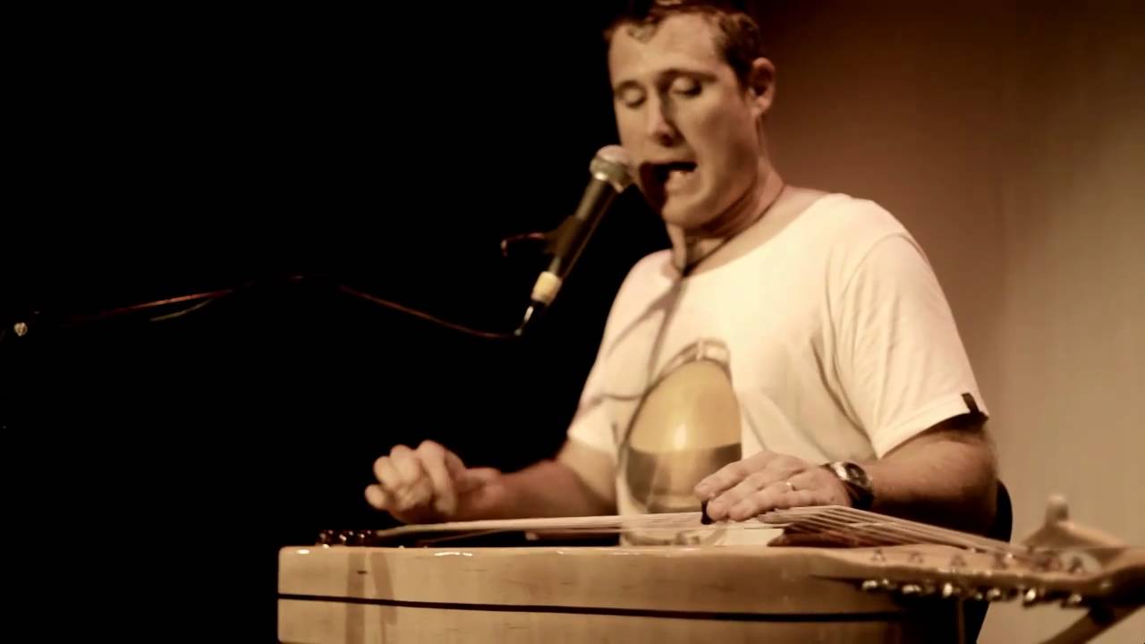 Andrew Winton live in concert covers 'Nobody's Fault But Mine' - turn ...