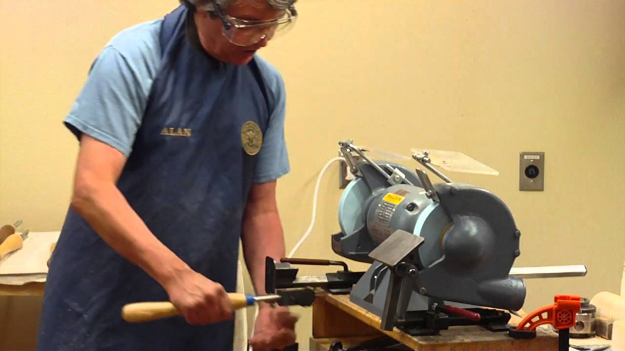 Alan_Leland_Sharpenning2.mov - YouTube