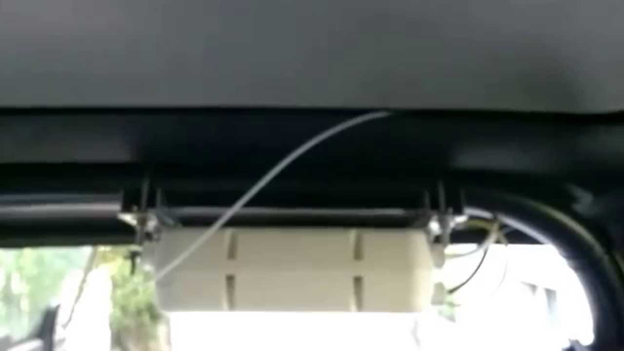 ICOM AH4 and 4m whip military antenna SP1WSR - YouTube