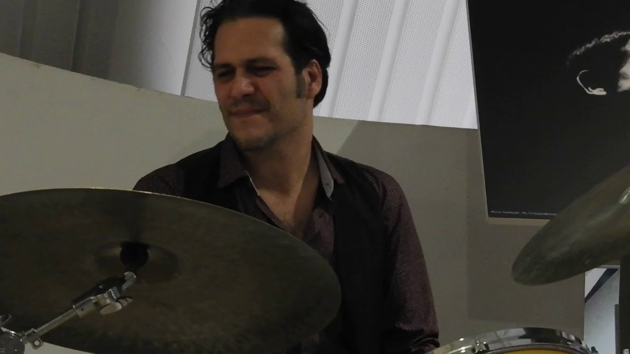 Vernissage Jazz session Cristian Mazzoli - YouTube