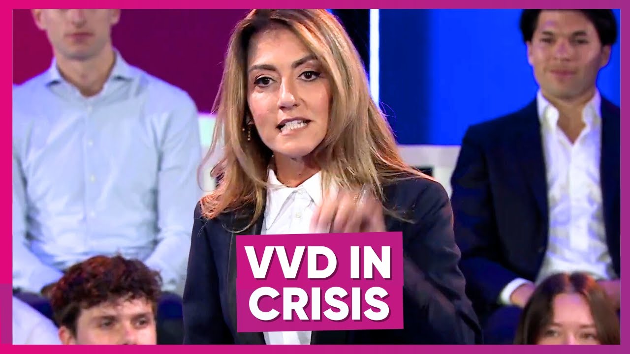 Yesilgöz haalt uit naar Wilders en krijgt groot applaus - YouTube