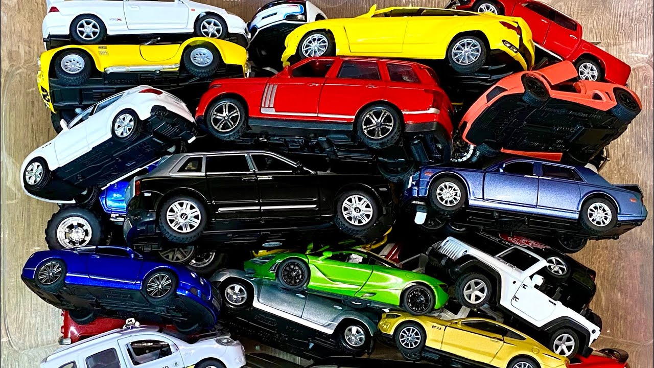 Full Box Of Diecast Model Cars / Toy Cars - YouTube