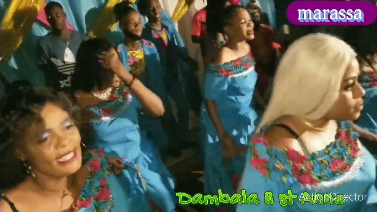 Gade byen pou dim ki gwoup kite pi byen danse fèt kay Danbala anpil vodou tout Gwoup yo la - YouTube