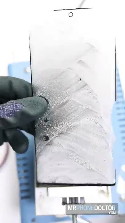 Restoring a Cracked Samsung Galaxy Note 10 Plus Screen #Shorts # ...