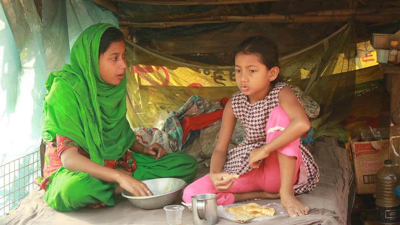 Cooking Dry Fish With Bottle Gourd !! A Poor Family In The Slum - YouTube