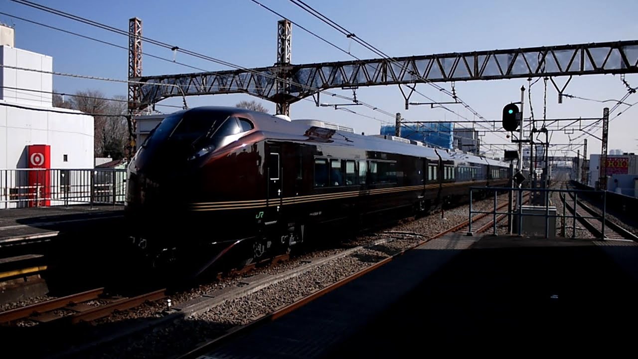 E257系特急かいじ＆E655系なごみ団体臨時列車 阿佐ヶ谷駅通過 - YouTube