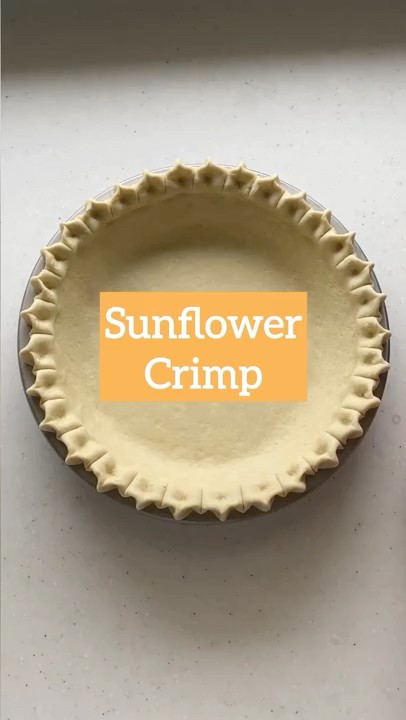 Make Your Pie Look Amazing With This Sunflower Crimp - YouTube