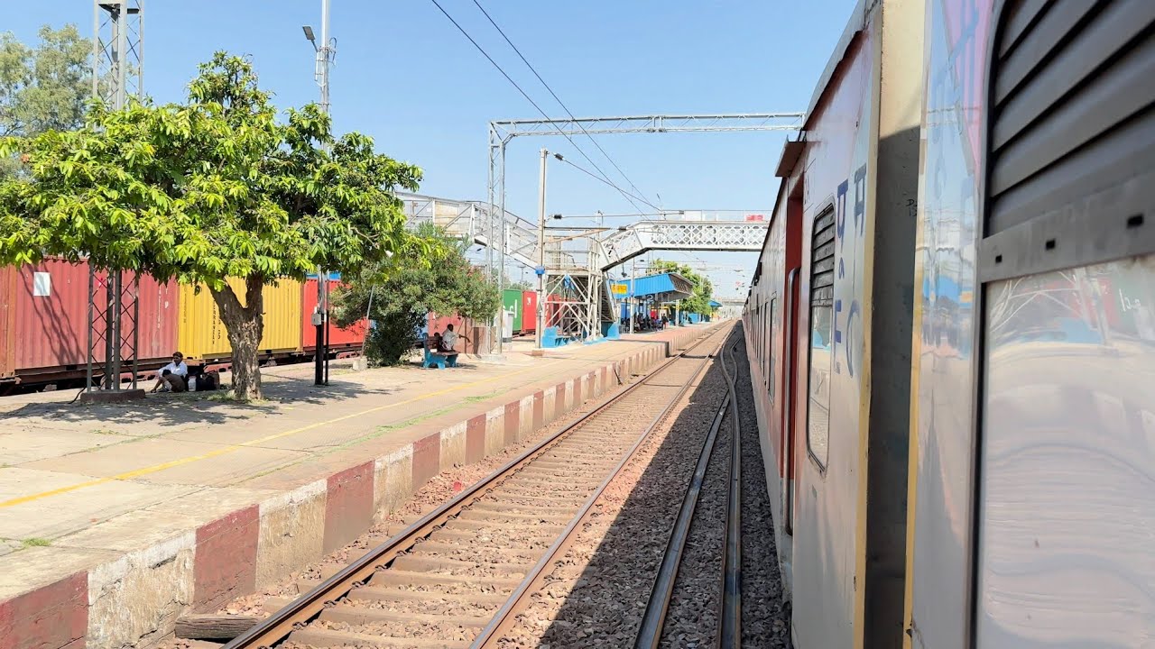 Part-3 15484 Sikkim Mahananda Express Train OLD DELHI to ALIPUR DUAR JN ...