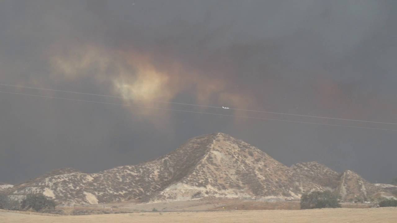 Sand fire footage (raw with added audio) 7-23-2016 (1) V19927 - YouTube