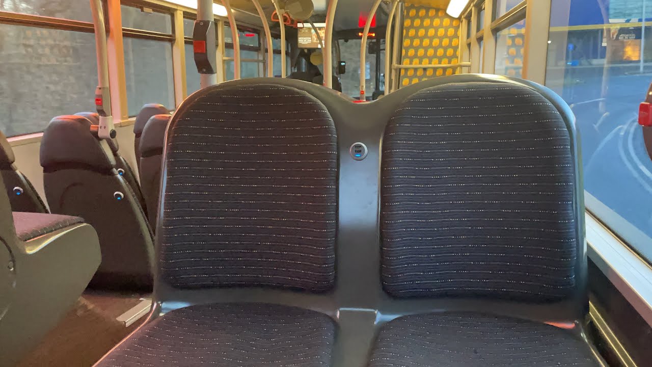 Reading Buses Enviro400 210 (SN11 BVR) On Route 26 To Calcot IKEA - YouTube