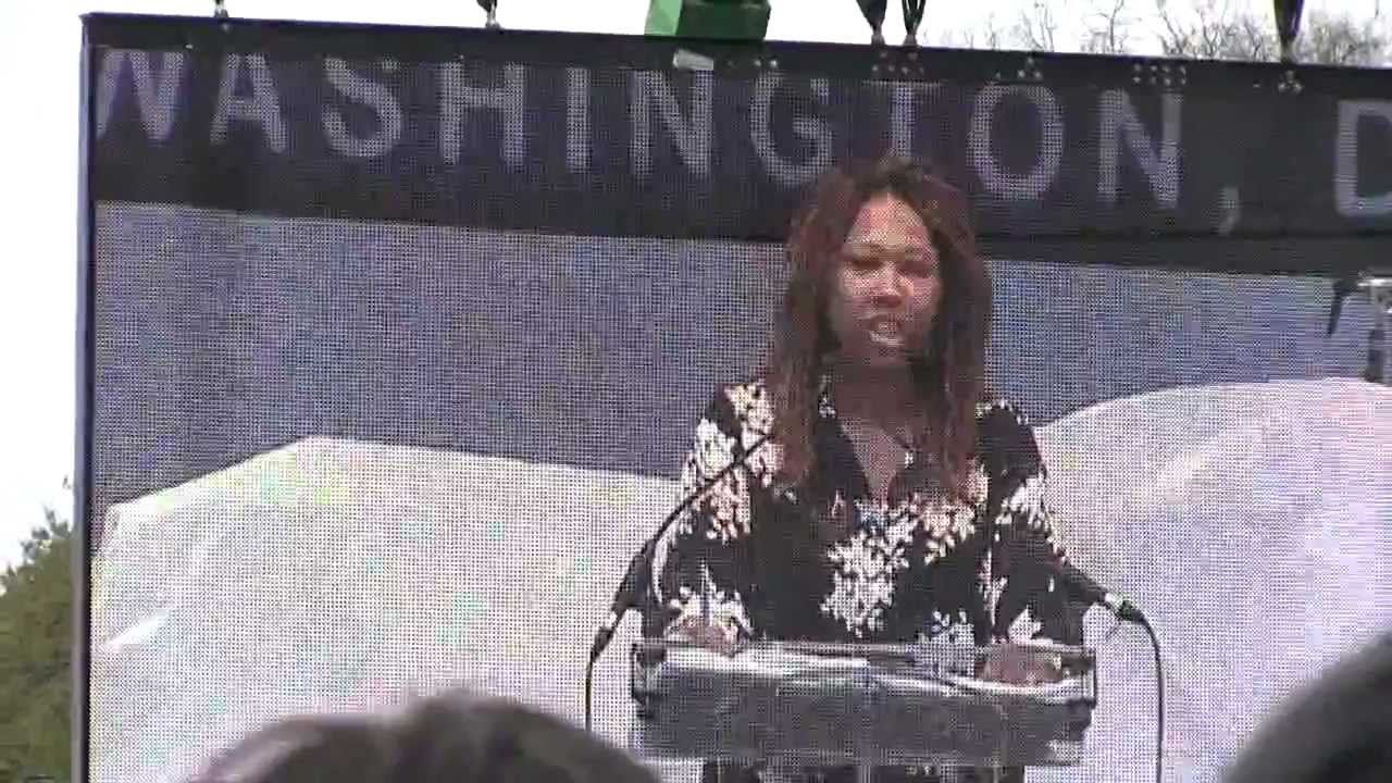 Jamila Bey at Reason Rally 2012 - YouTube