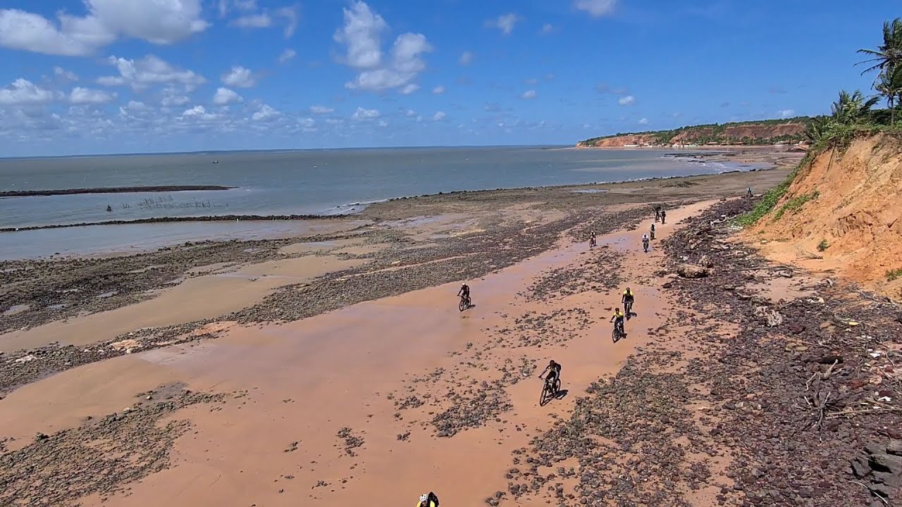 Trilhando pelas Praias do Caúra, Ponta Vermelha, Ponta Verde , Itapari ...