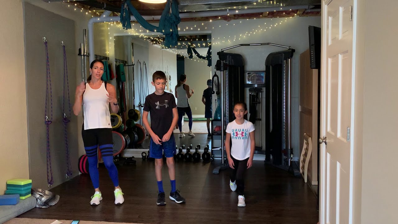 Kids HIIT workout. Get sweaty in 20 minutes! - YouTube