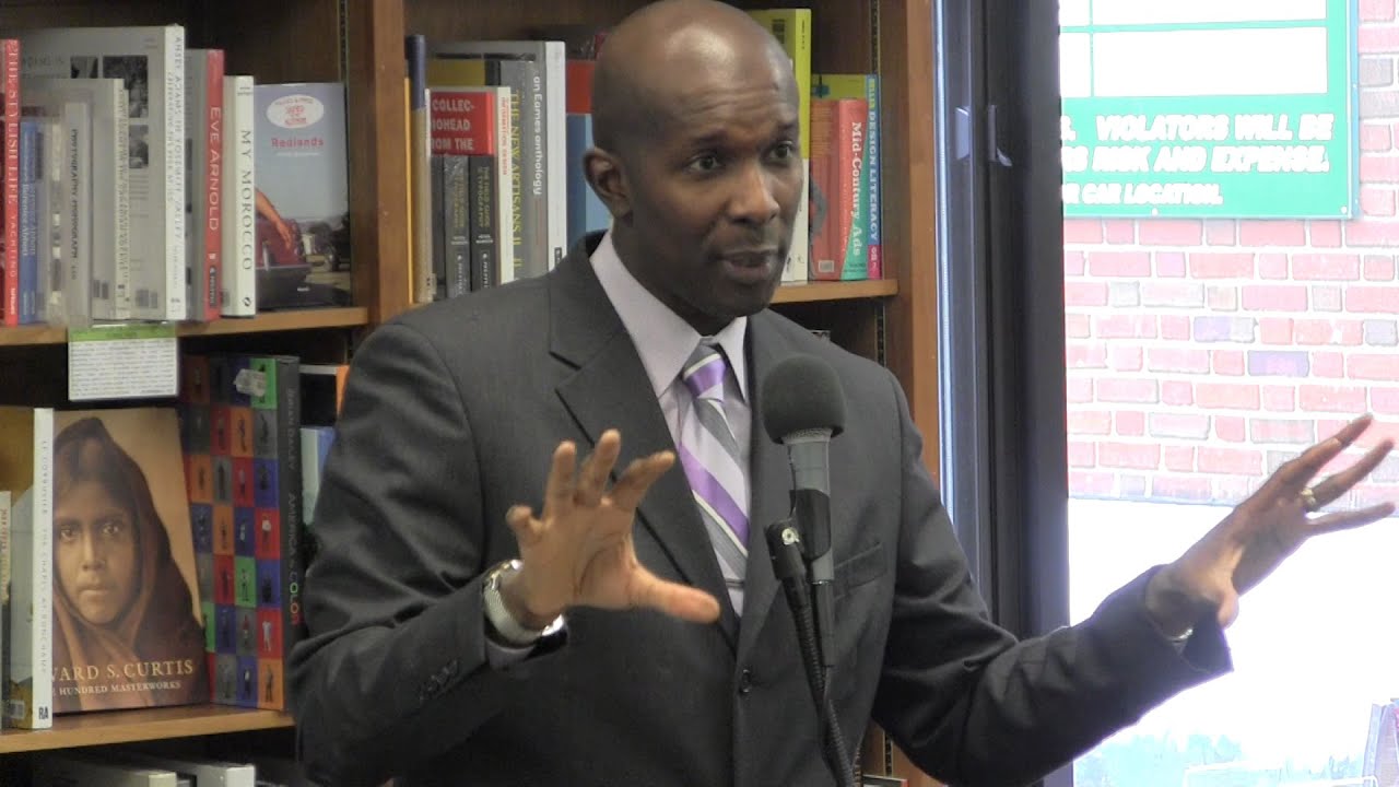 Damon Tweedy, "Black Man in a White Coat" - YouTube