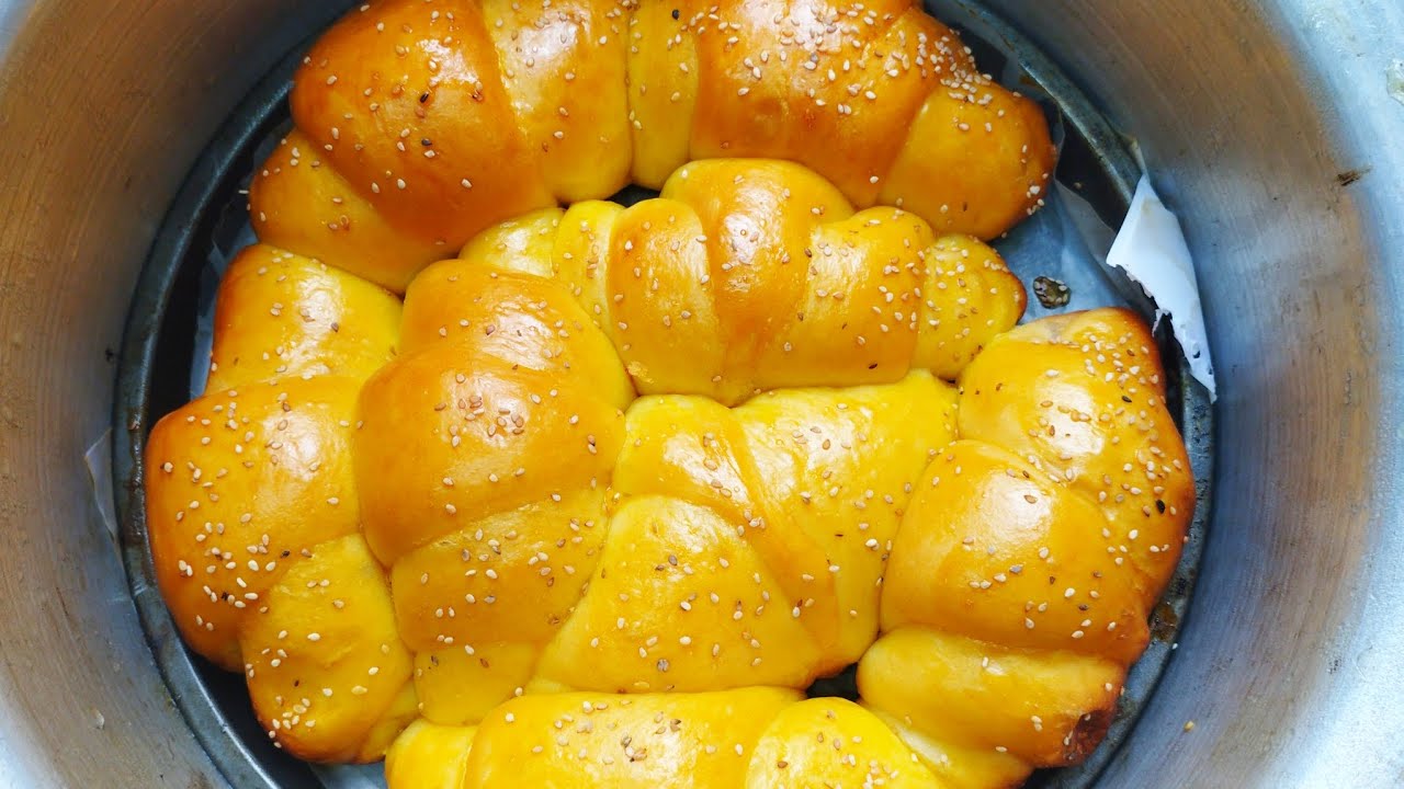 ক্রসেন্ট বান রুটি /পাউরুটি রেসিপি।। সহজ রেসিপিতে চুলায় তৈরি বান। kids ...