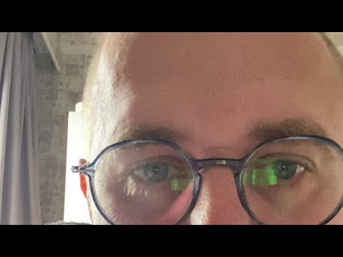 Roman Belon überträgt einen Livestream. - YouTube