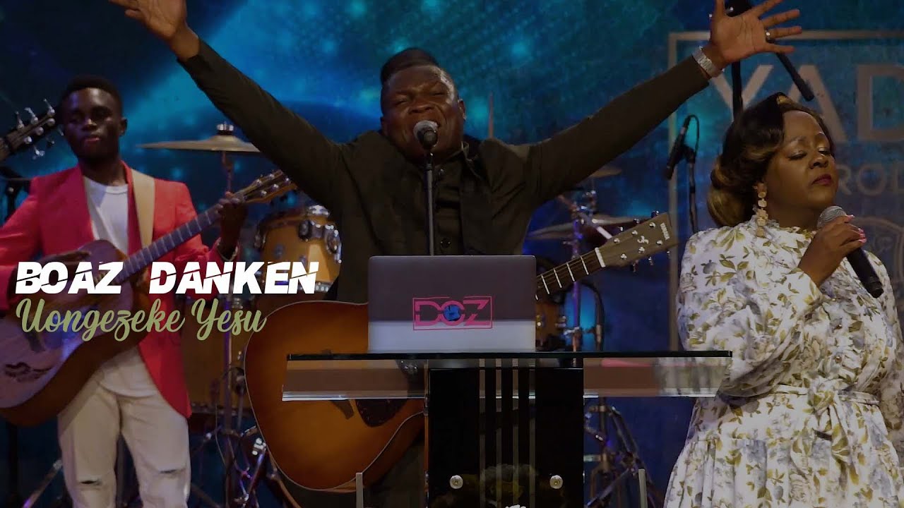 Uongezeke Yesu - Boaz Danken Live at JCC Parklands - YouTube