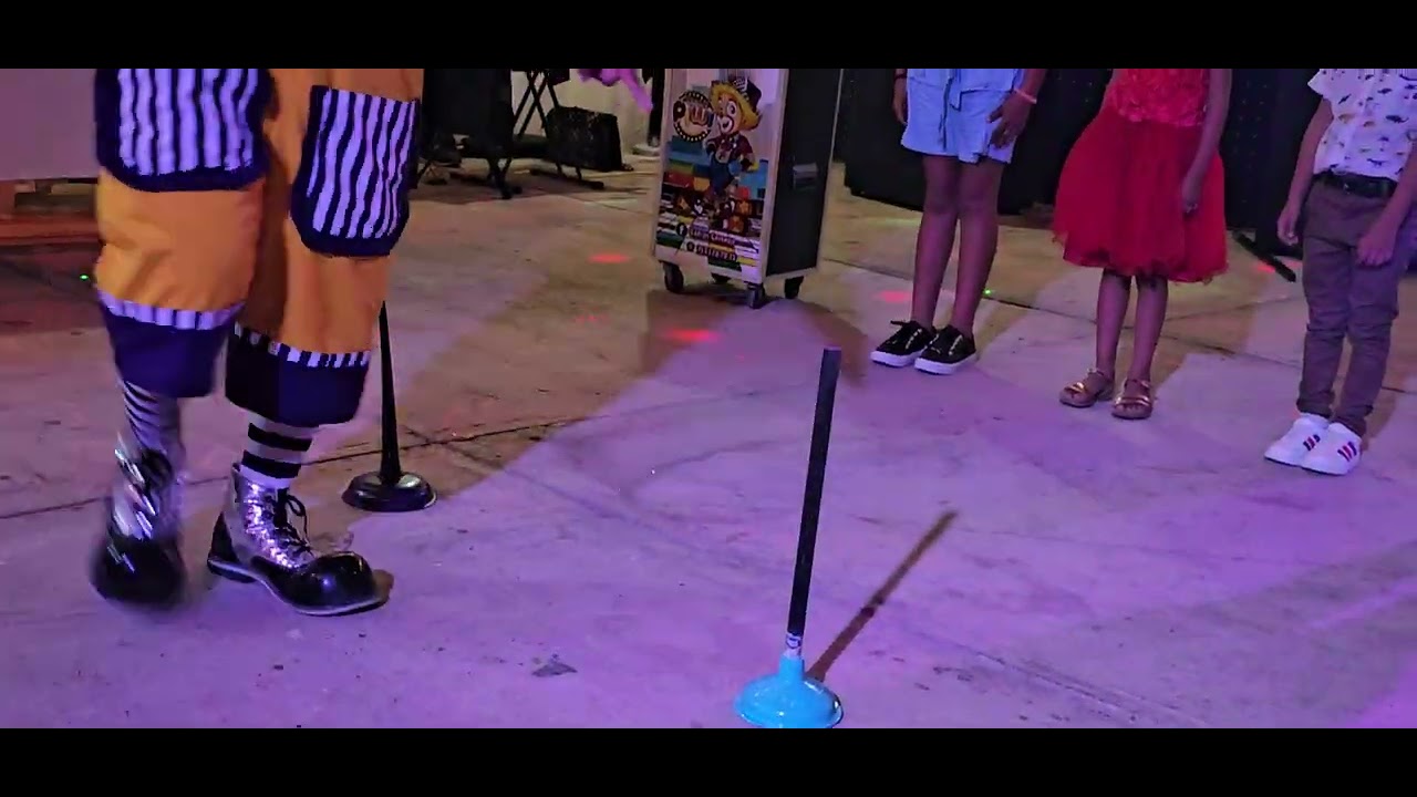 payaso 🤡 piwi LZC - YouTube