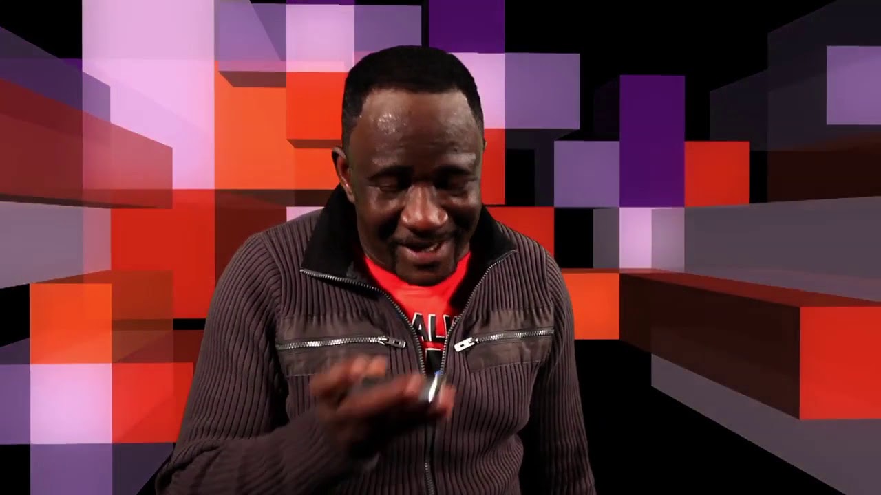 Interview sur Fond Vert JIMI HOPE CANAL+ D'AFRIQUE - YouTube