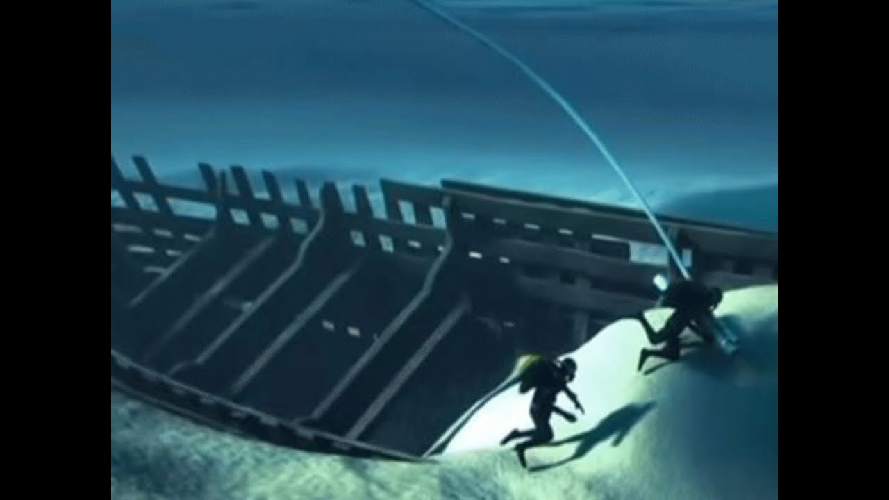 500 year old Ship is Raised From Riverbed - YouTube
