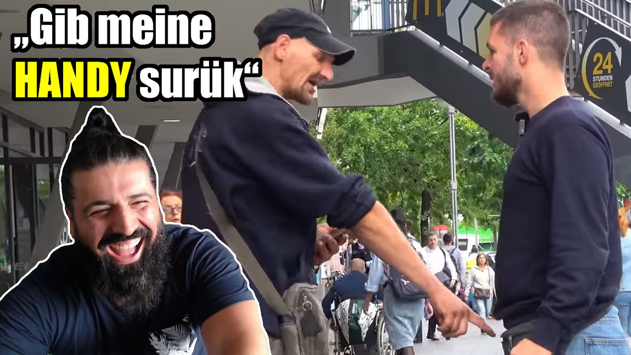 Einfach GOTTLOS wie er ÜBERTREIBT! Aber trotzdem eines der LUSTIGSTEN ...