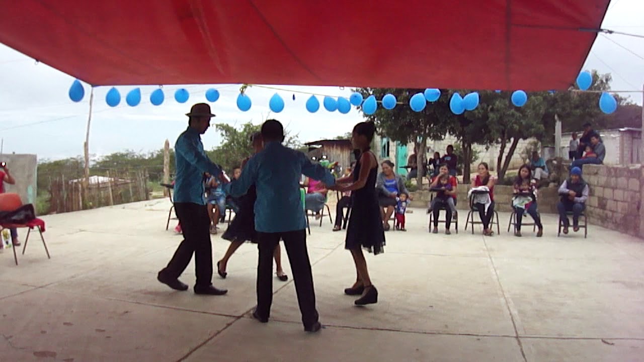 Clausura 2018 bals de 6to grado primaria comunitaria junio 2018 - YouTube