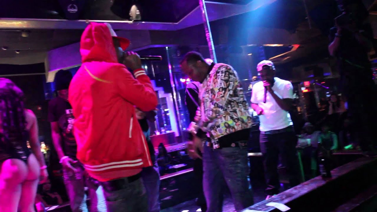 DO IT FOR THE TEAM { BLACK DIAMONDS PERFORMANCE } - YouTube