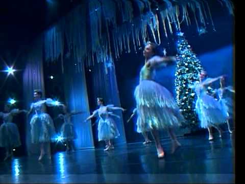 Ruth Page's "Nutcracker" - YouTube