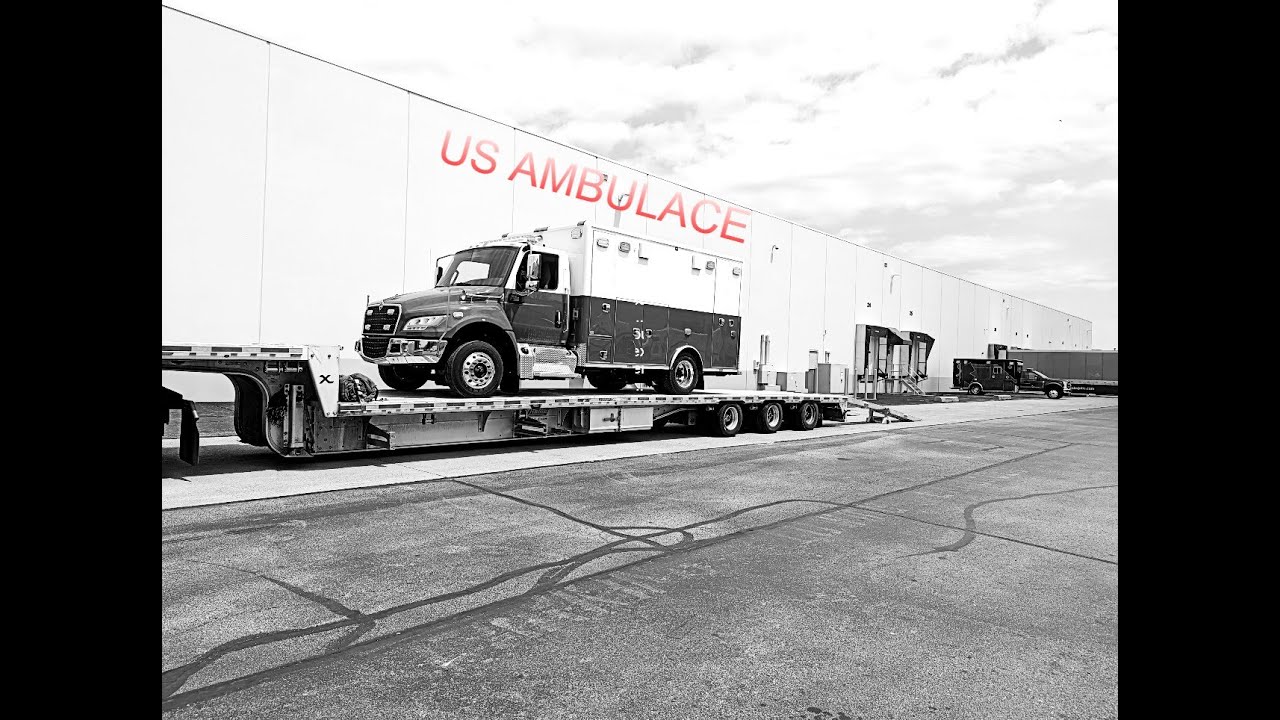 STEP DECK LOAD!!! ARMY/AMBULACE/DUMSTER - YouTube