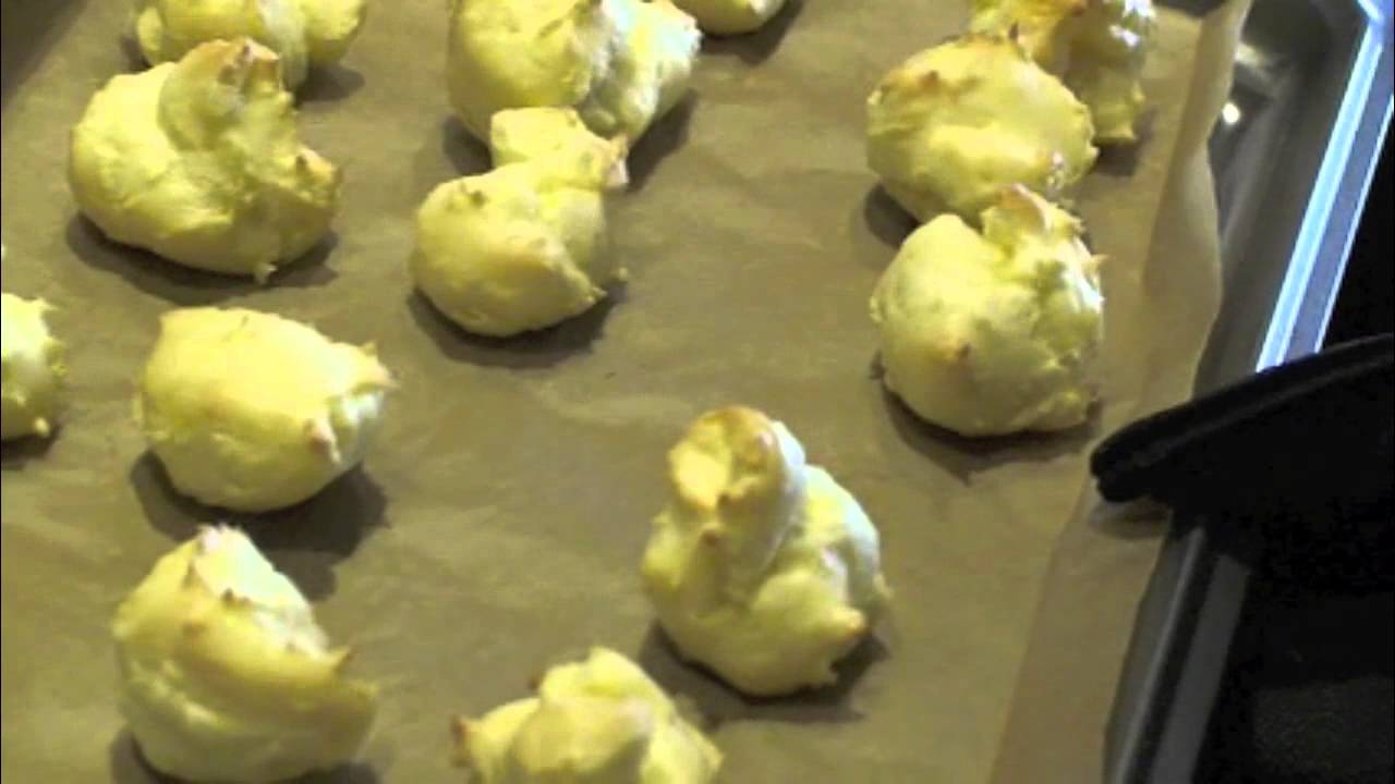 Quick & Simple - How to Make Mini Cream Puffs - YouTube