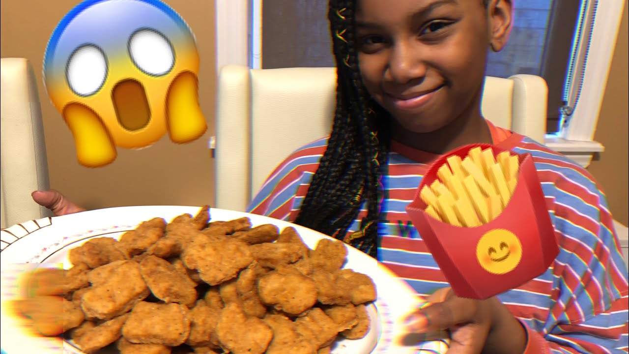 100 Chicken Nuggets in 10 Minutes Challenge !!! - YouTube