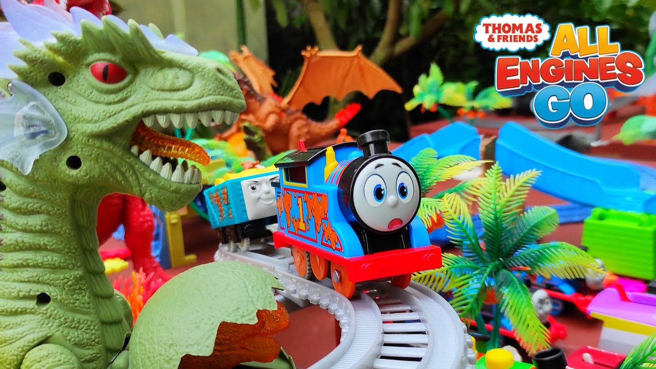 Kereta Api Thomas Hantu Laba-laba, Dinosaurus, Kapal, Rebecca, Naga ...