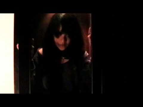 Disconnected - The Bills karaoke by Gania Alianda (Billfold) - YouTube