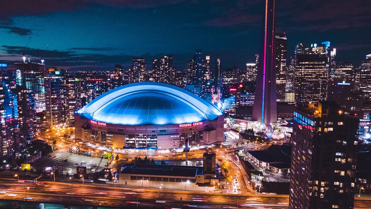 Toronto Aerial view 4k | Waterfront Night Fly - YouTube