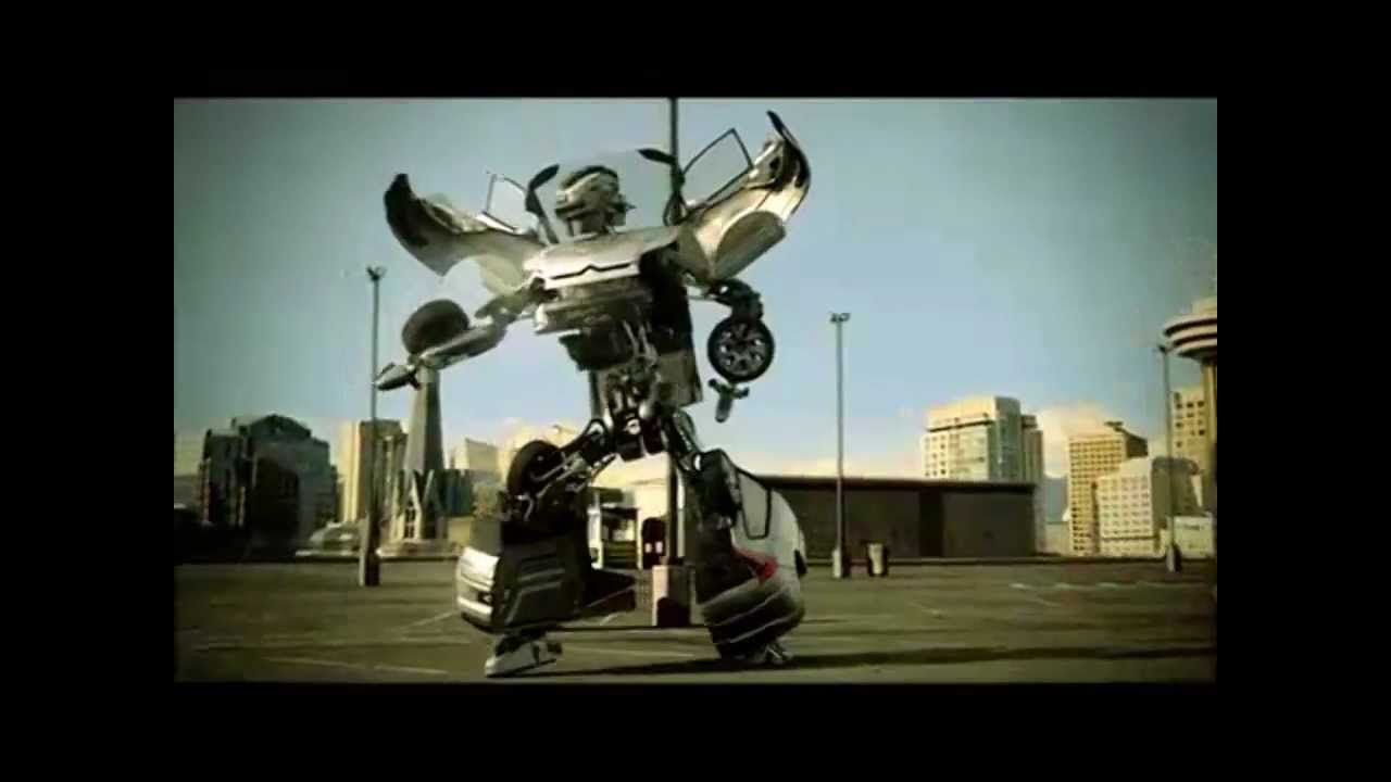 Jingle Bells Dancing Robots - YouTube