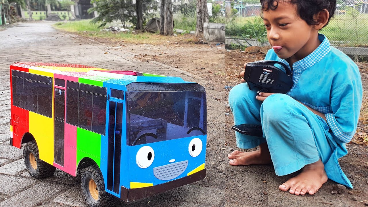 RC Bis Tayo | Mainan Mobil Bis Tayo bis kecil ramah - YouTube
