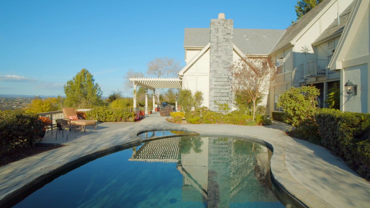 5 Rolling View Lane, Fallbrook - YouTube