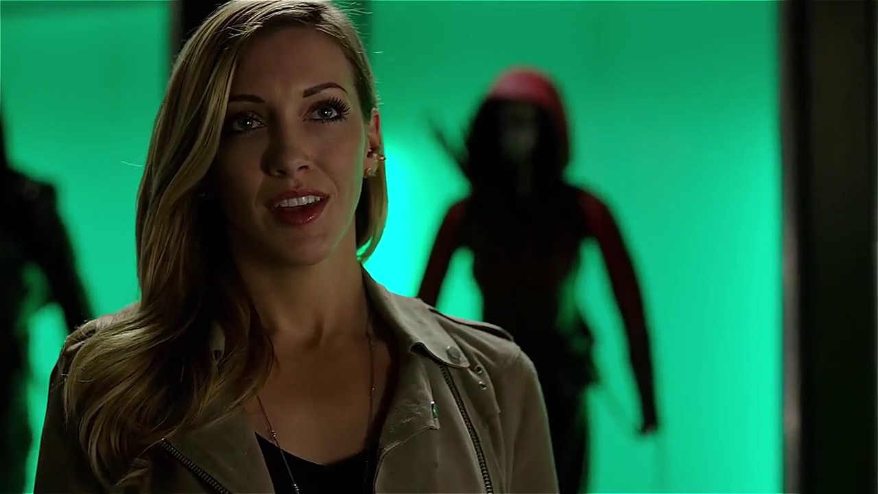 Arrow S05E09 Ending Scene Laurel Returns From Death - YouTube